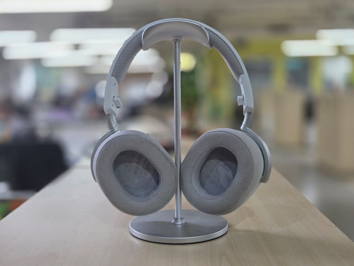 ASUS ROG Pelta Wireless Gaming Headset Review: A lightweight champion ...