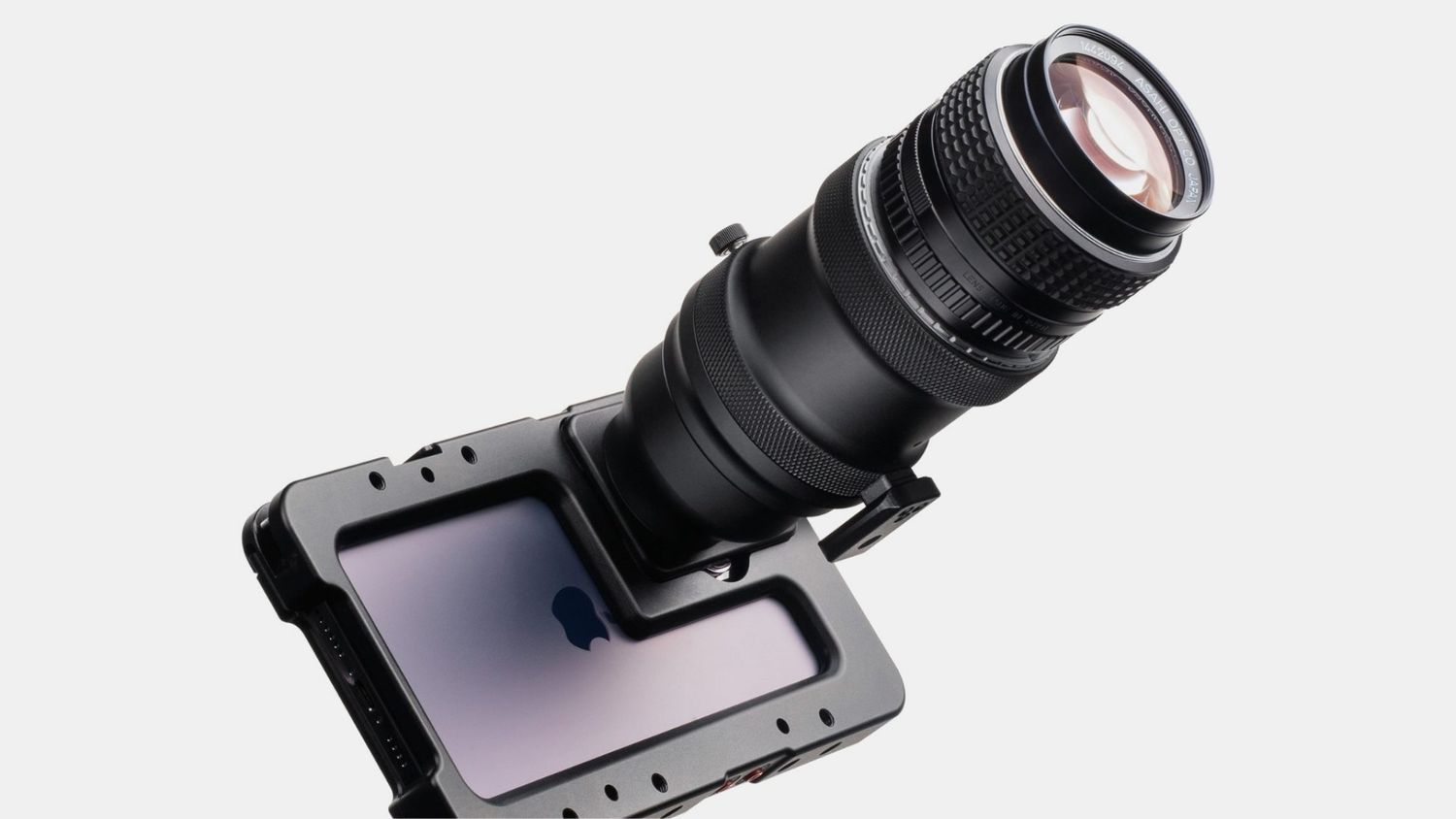 Inside the Wild Camera Rigs That Shot 28 Years Later on 20 iPhones