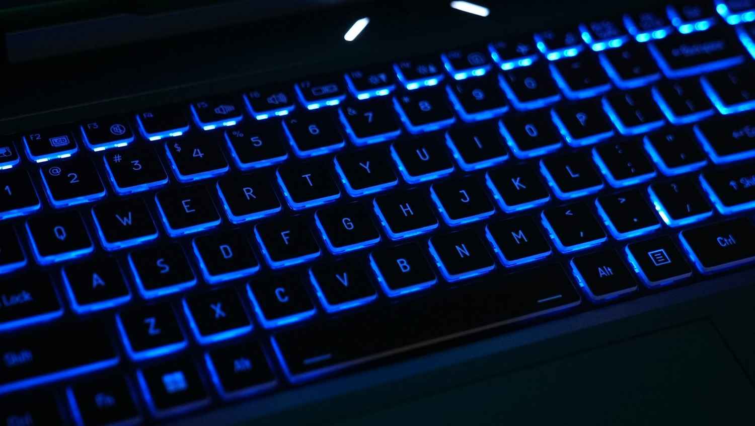 Colorful EVOL P15 Review: Punching above its weight class Digit.in