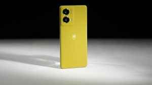 Motorola G85 5G Review: Stunning design and display, but lacks ...