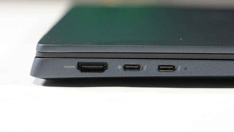 Dell Latitude 7350 Ultralight Review: Lightweight, Premium and Robust ...