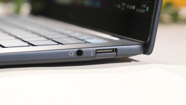 HP Elitebook Ultra G1q 14 Review: A Promising Start for Windows on ARM