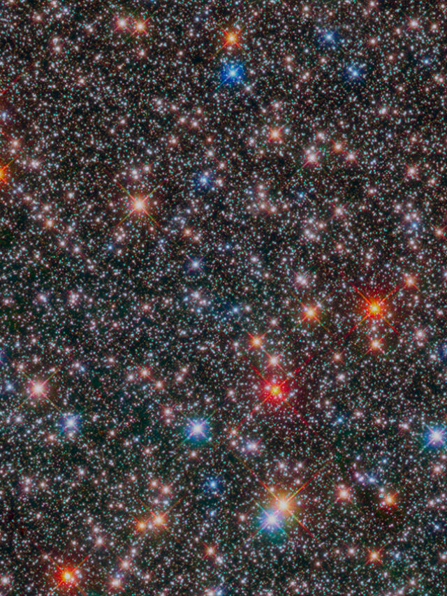 8 mind-blowing images of stars captured by NASA Digit.in