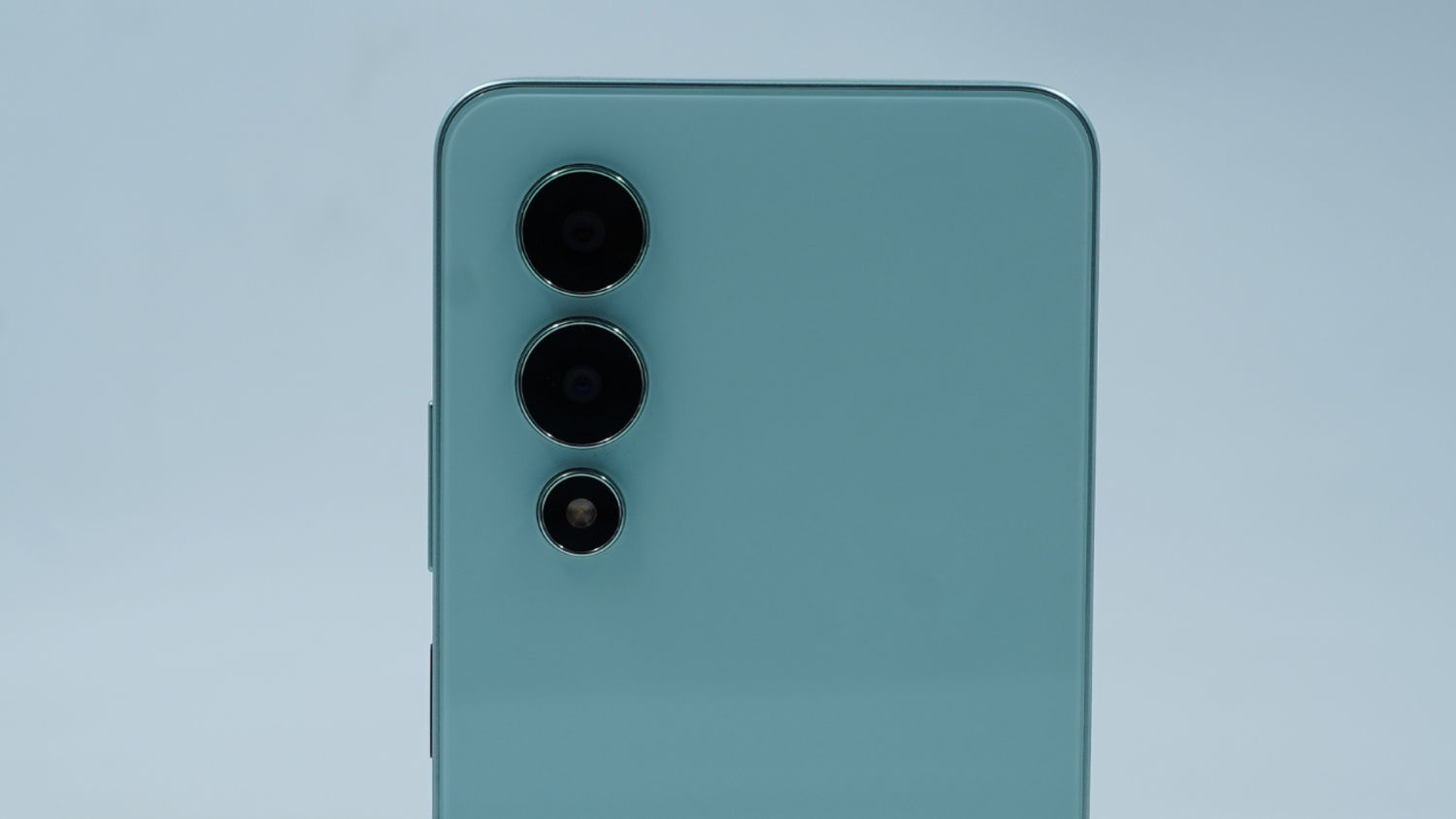 Lava Storm 5G Review: Brilliant device with one major flaw