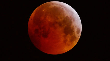 Lunar Eclipse 2025 tonight: Chandra Grahan timings in Delhi, Mumbai ...