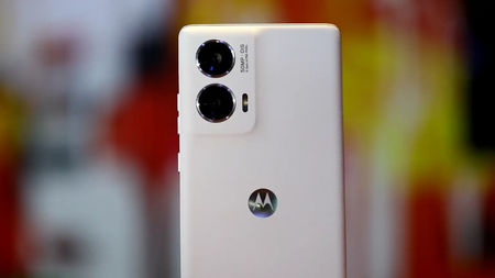 Motorola Edge 50 Fusion available for under Rs 18,000 on Flipkart ...