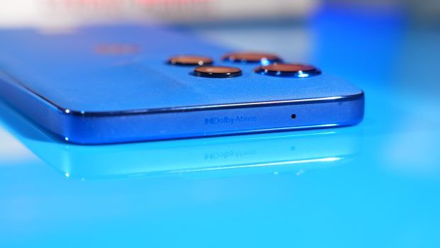 Motorola Edge 50 Neo Review: Brilliant display, balanced package—But is ...