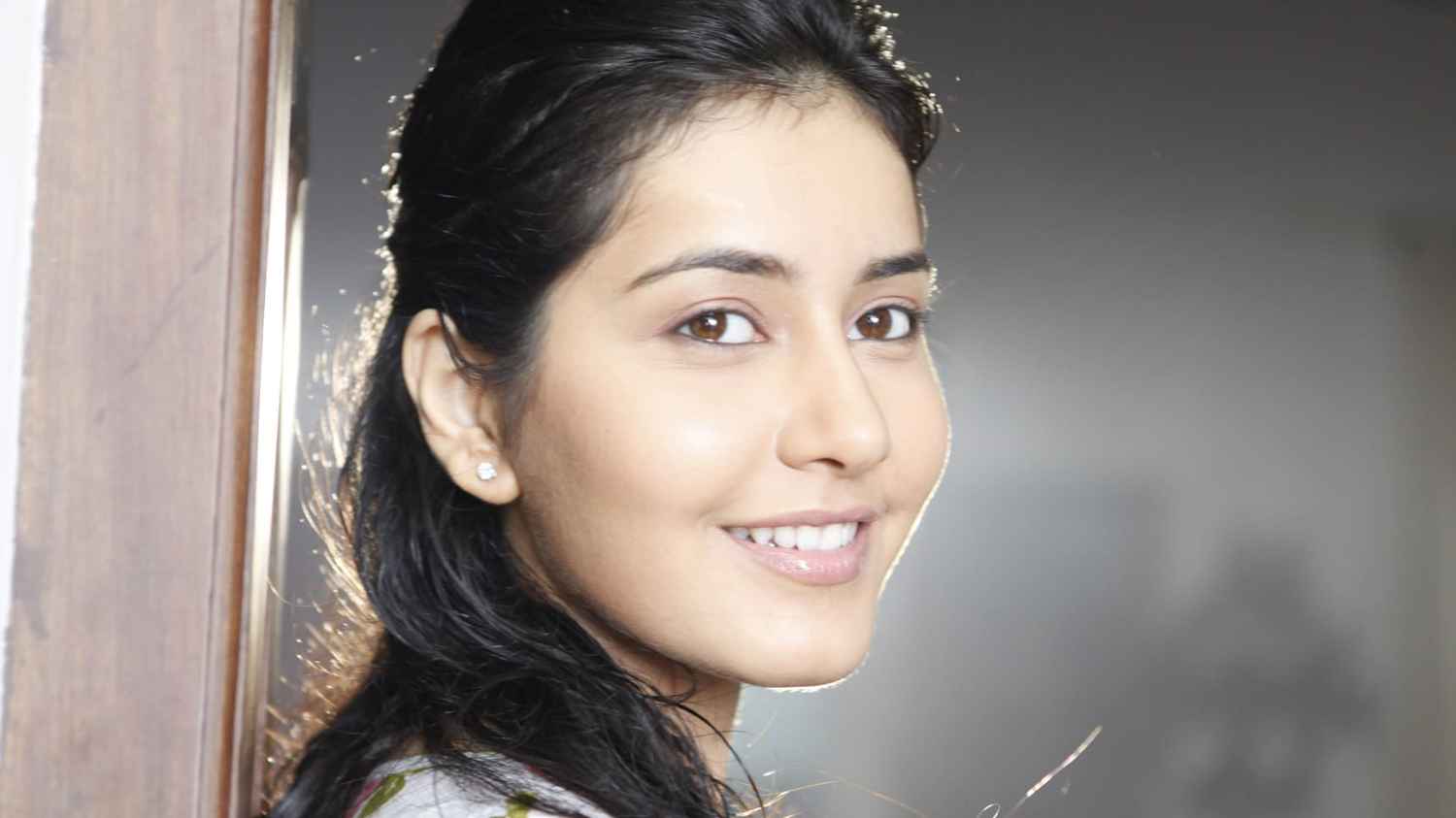 Madras Cafe Movie (2013) | Release Date, Cast, Trailer, Songs ...