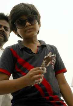 Watch Kuthukku Pathu Online, All Seasons or Episodes, Comedy | Show/Web ...