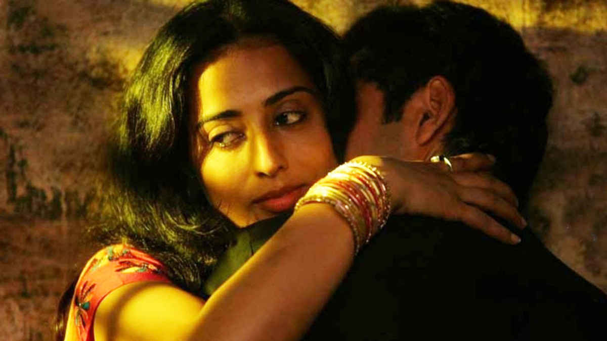 Dev.D Movie (2009) | Release Date, Cast, Trailer, Songs, Streaming ...