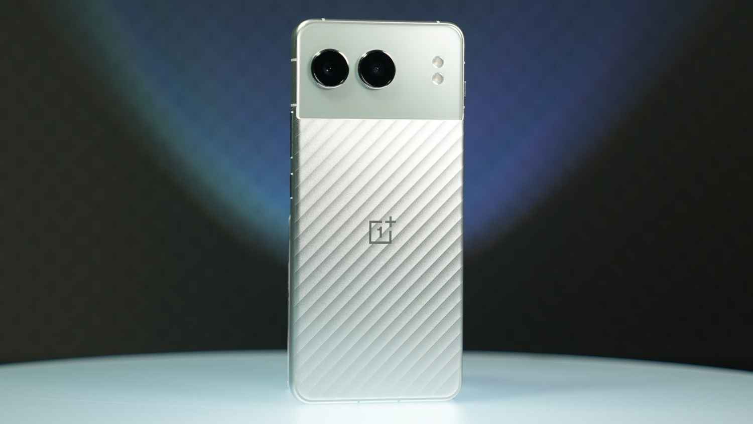 OnePlus Nord 4 Review: Metallic marvel