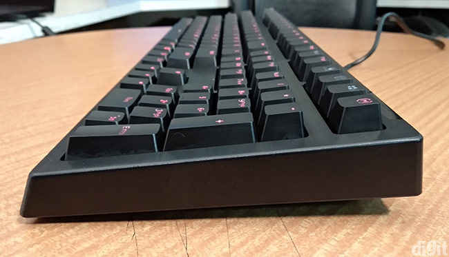 VPRO V510 Review Entry level Mechanical Keyboard With A Spill proof Design 