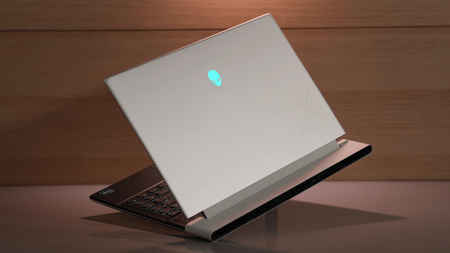 Alienware X14 R2 Review : Thin and light but outperformed by laptops ...