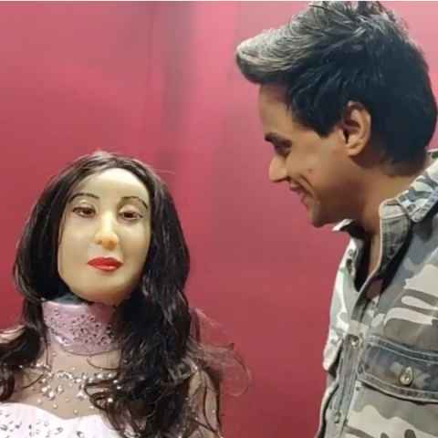 Ranchi-made Rashmi humanoid robot is now the 'world’s first AI RJ' on ...