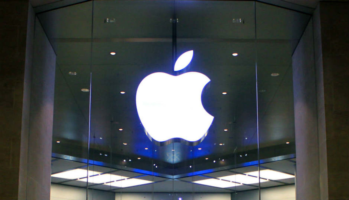 Apple’s new patent reveals foldable display technology | Digit