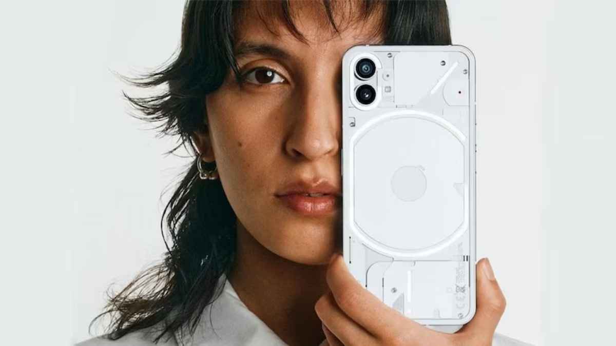 इस साल के आखिर में लॉन्च होगा Nothing Phone (2), कंपनी के CEO ने दिया ...