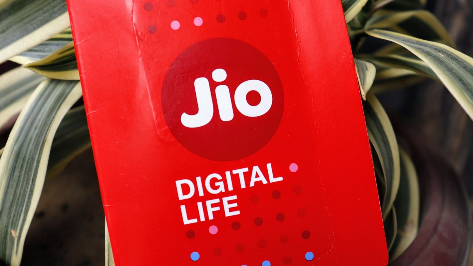 How to know Jio mobile number in 5 easy ways | Digit
