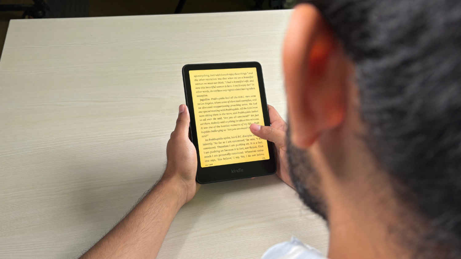 Kindle Paperwhite 2025 (12th Gen) Review: A better Kindle, but a ...