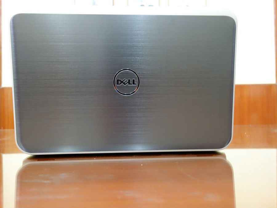Dell Inspiron 15z Review