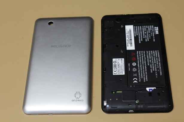 Reliance 3G Tab: Exclusive Test Lab Preview