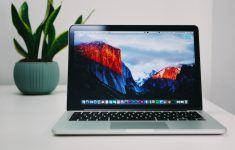 3 easy tricks to check how good your laptop display actually is