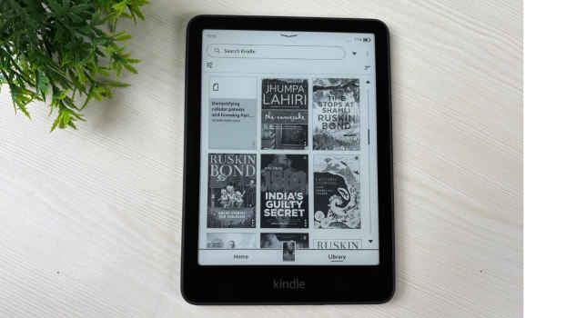 Kindle Paperwhite 2025 (12th Gen) Review: A better Kindle, but a ...