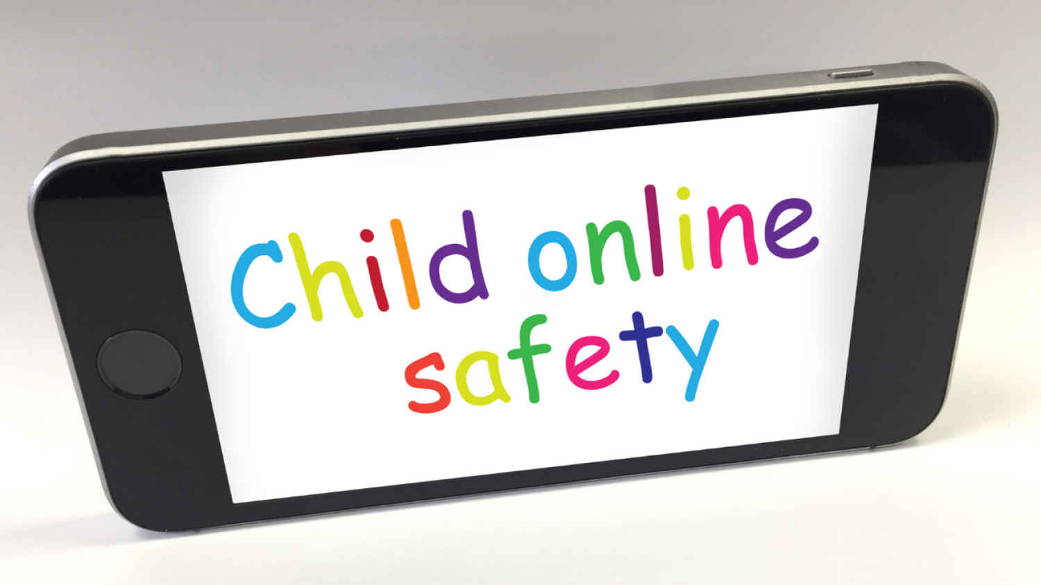 Online safety for children: Guide for parental controls and monitoring ...
