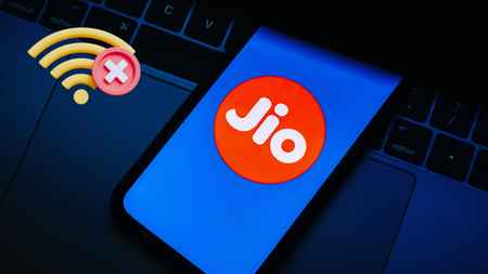 Jio down: Thousands of users are unable to make calls and access internet in some regions